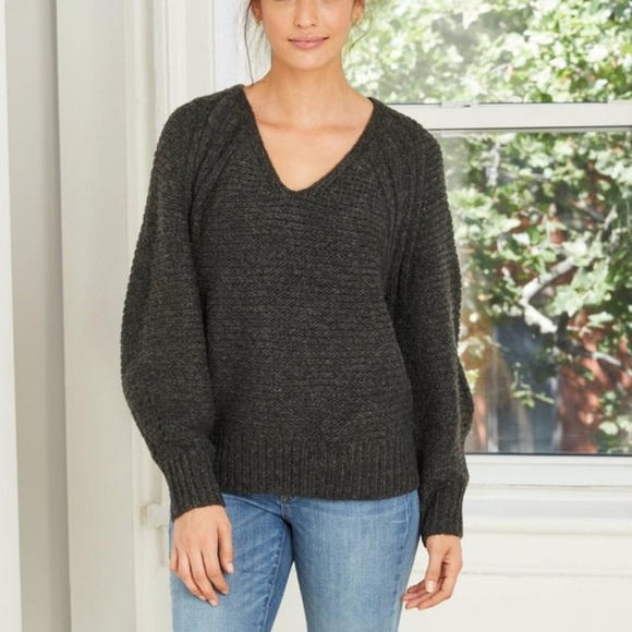 Universal Thread | Sweaters | Universal Threads Charcoal Sweater Size L ...